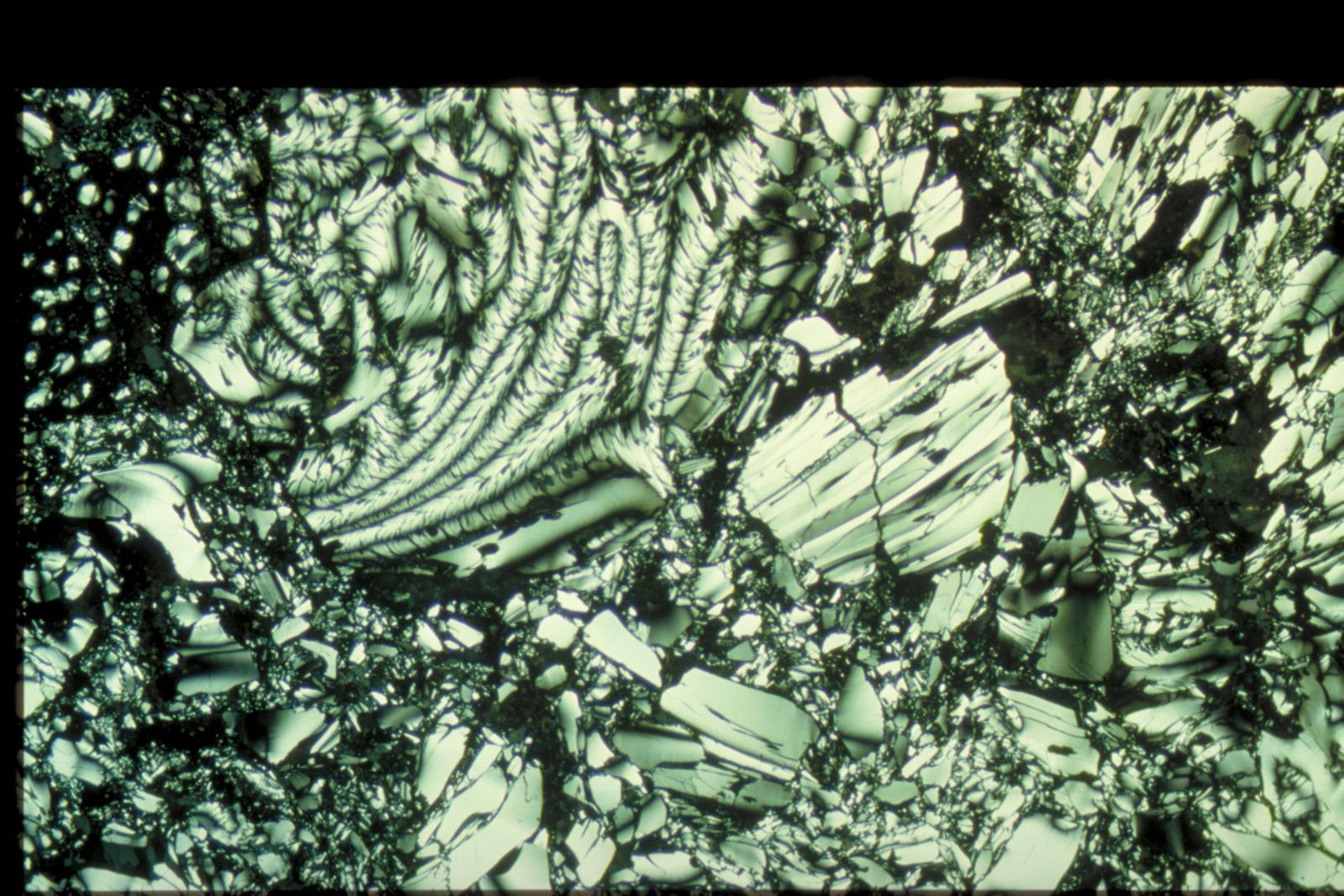 Graphite naturel | MineralInfo